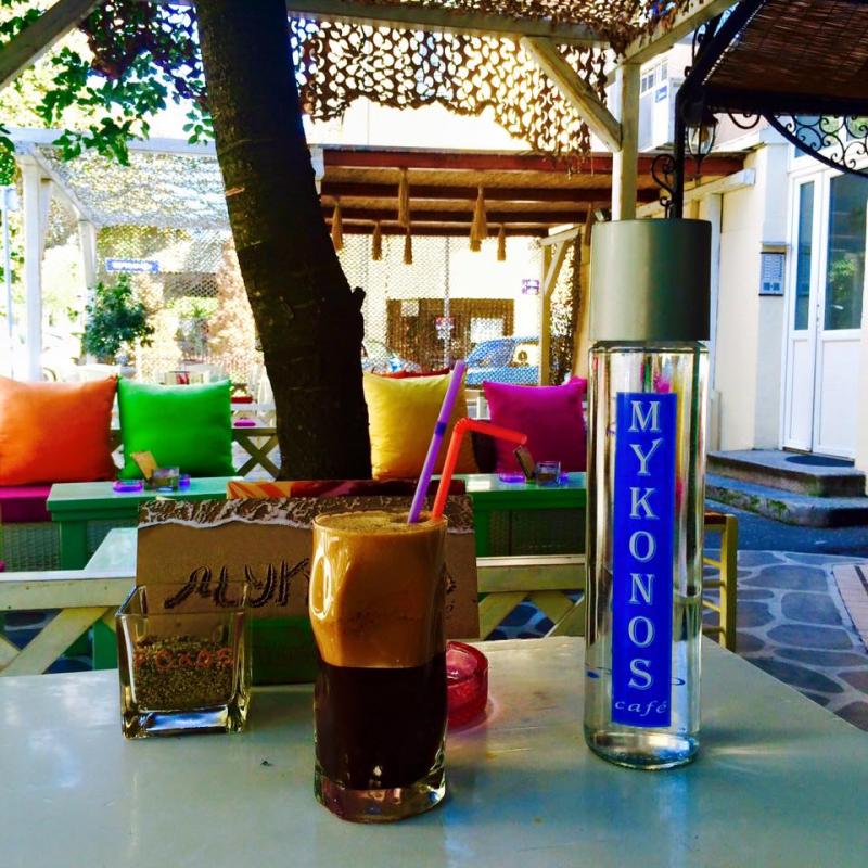 Mykonos Cafe Beograd | GdeĆemo